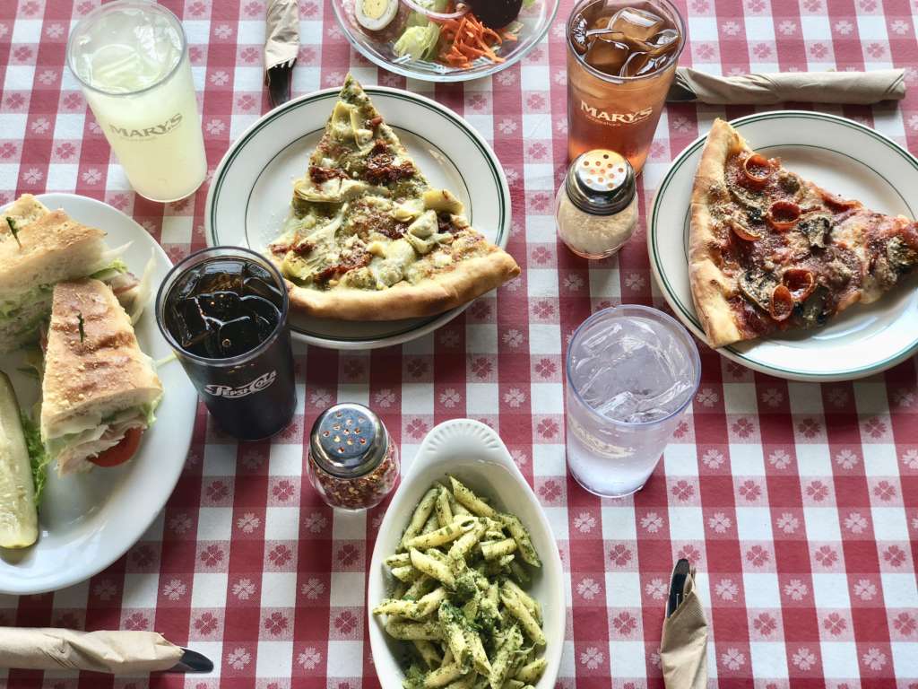 Quick Lunch - Mary's Pizza Shack